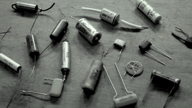 Choosing A Tone Capacitor - TinyTone